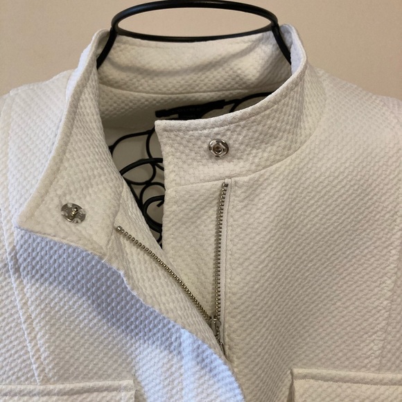 louben | Jackets & Coats | Louben Canada White Open Front Jacket Size 6 ...